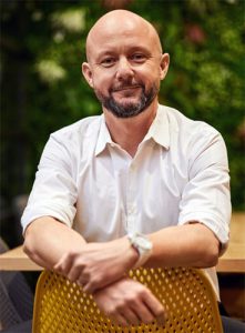 ALKM : Agence conseil marketing, data et développement.